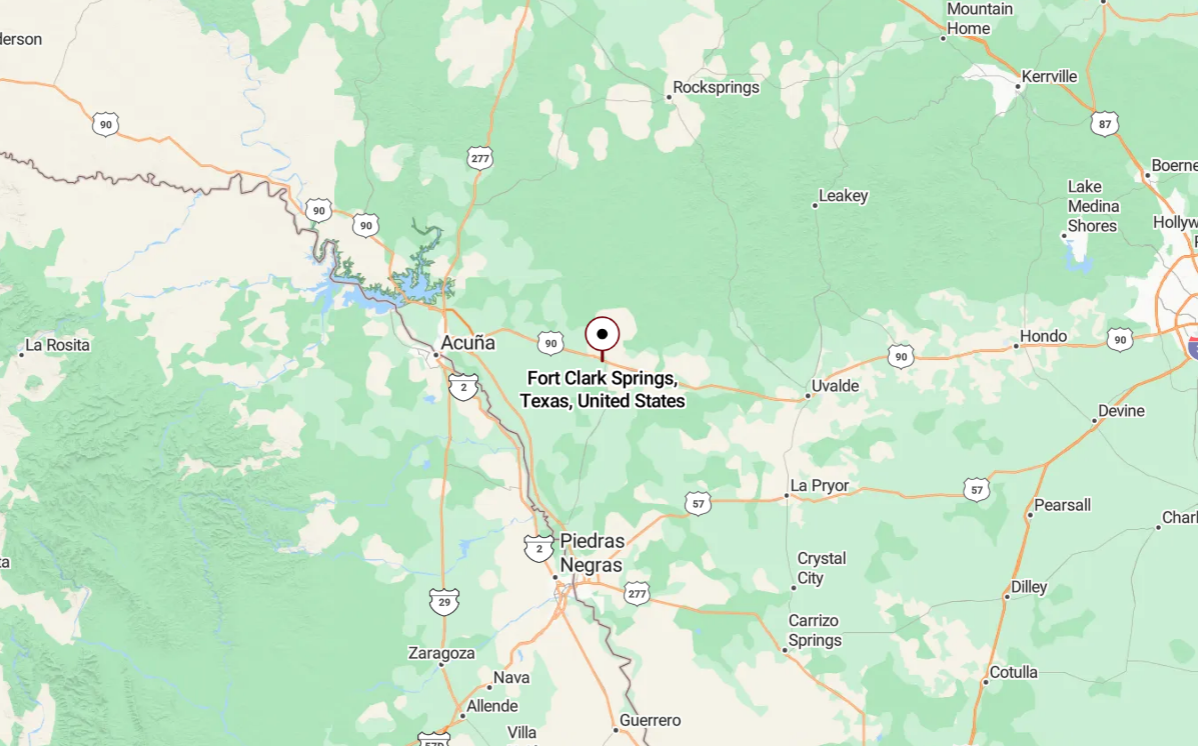 Journey Through 25 Secluded Towns Stretching From the Rio Grande to the ...