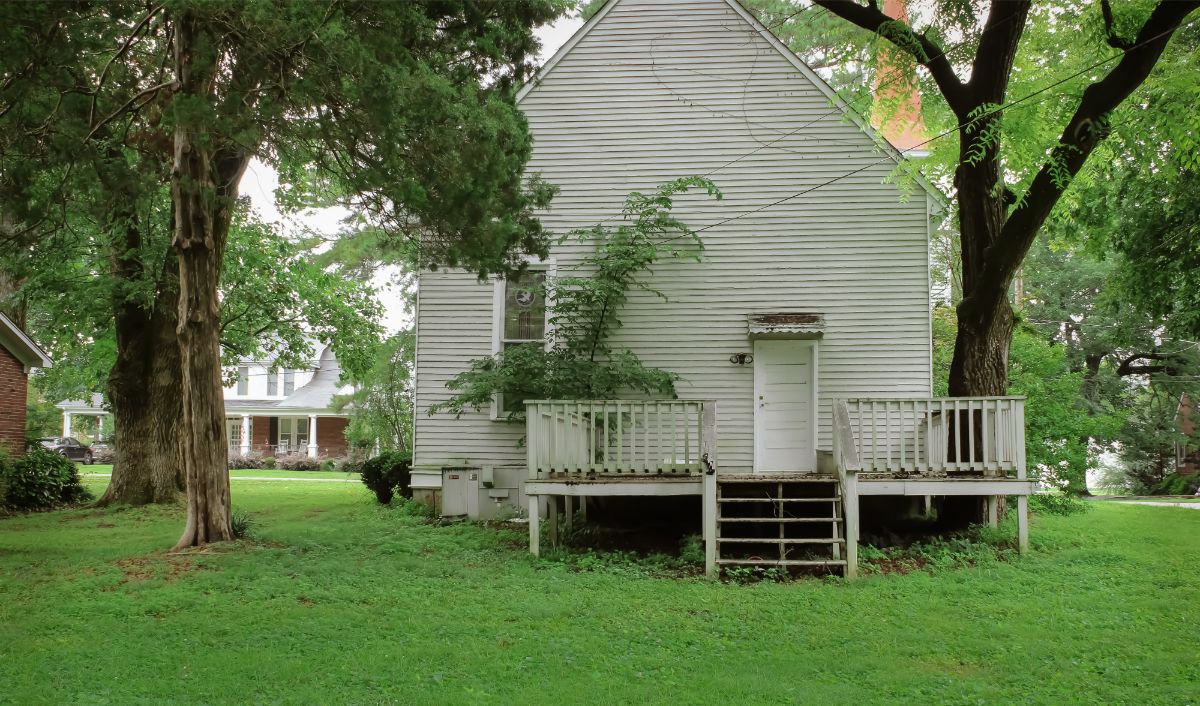 25 Secluded Towns Carved Between the Ridges and Rivers of Southern ...