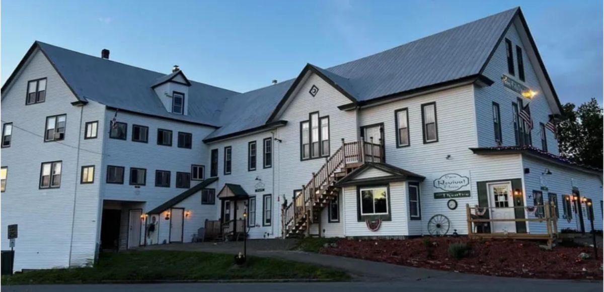 25 Secluded Towns Make Themselves at Home in the Wilds of Northern ...