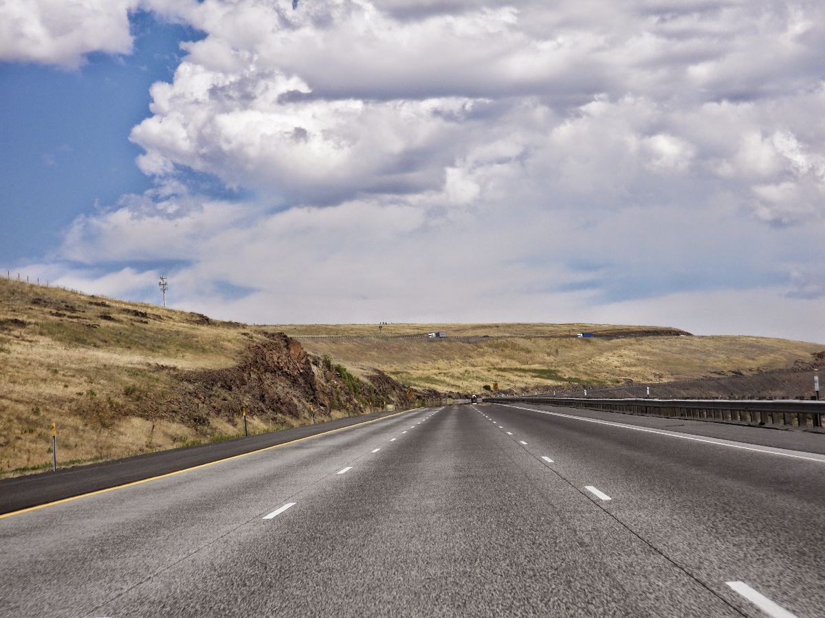 Tour 25 Secluded Towns Threaded Through the Canyons and Valleys of ...