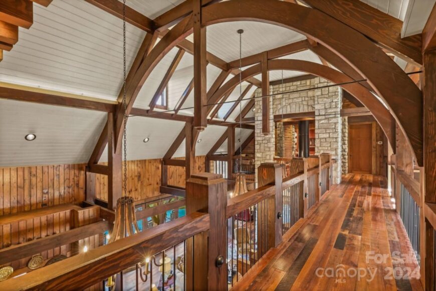 6,015 Sq. Ft. Mansion in Banner Elk, NC ($6,600,000)