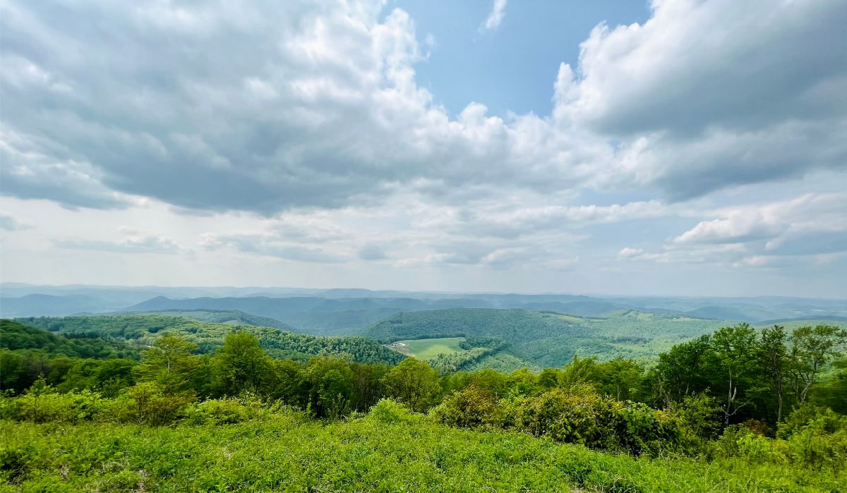 Take A Road Trip Through 25 Secluded Towns in Northern West Virginia’s ...