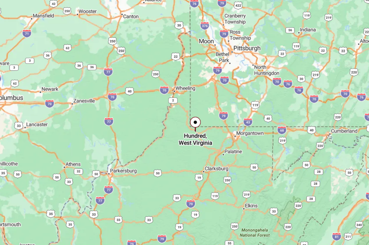 25 Secluded Towns Tucked Between Ridge and River in Western West ...