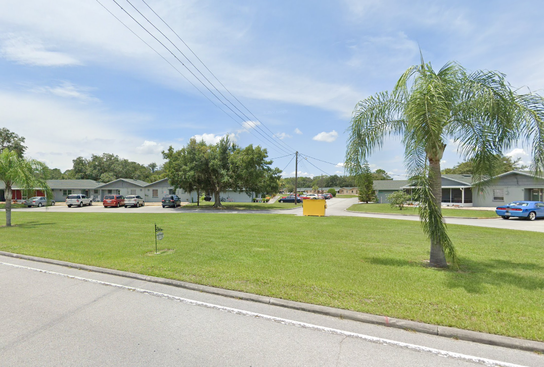 25 Secluded Lakeside Towns Steer Clear of the Crowds in Southern ...