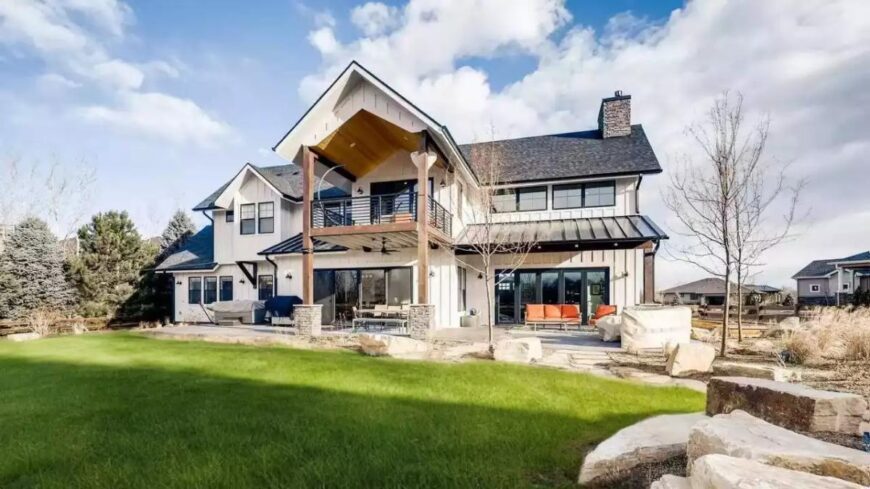 Thistlebrook Bend 5-Bedroom Farmhouse with Loft and Open-Concept Living ...